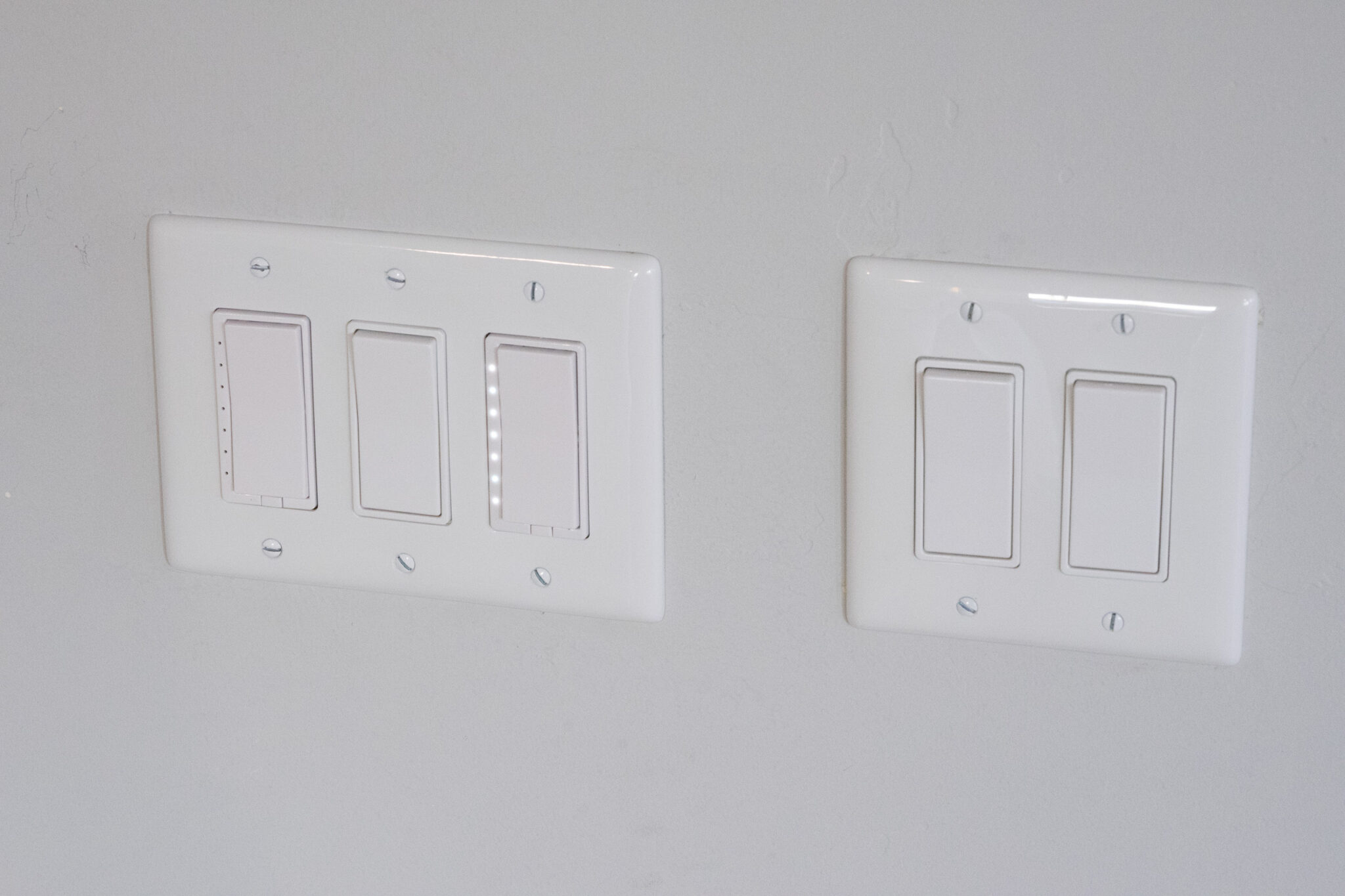 Install Outlets or Switches | Licensed Electricians | Emergency Electrical